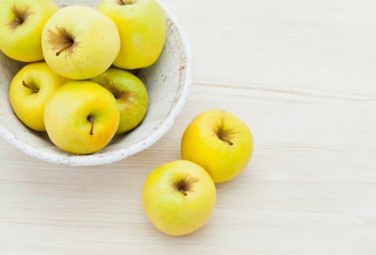 60 Yellow Foods (with Pictures)