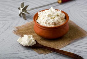 60 White Foods (with Pictures)